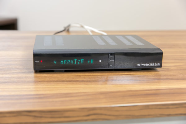 VIDEO TOUCHIT: Prichádzajú nové satelitné prijímače AB Cryptobox 750 a ...