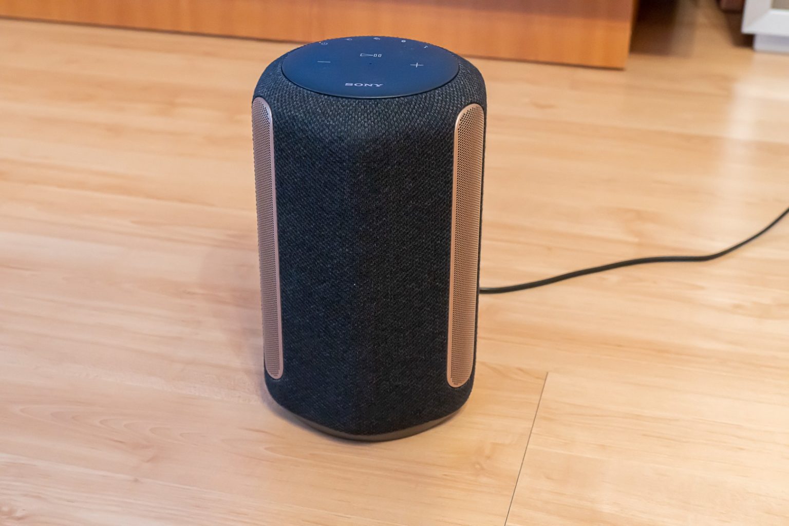 Sony SRS-RA3000: Kompaktný reproduktor s priestorovým zvukom. Stojí za ...