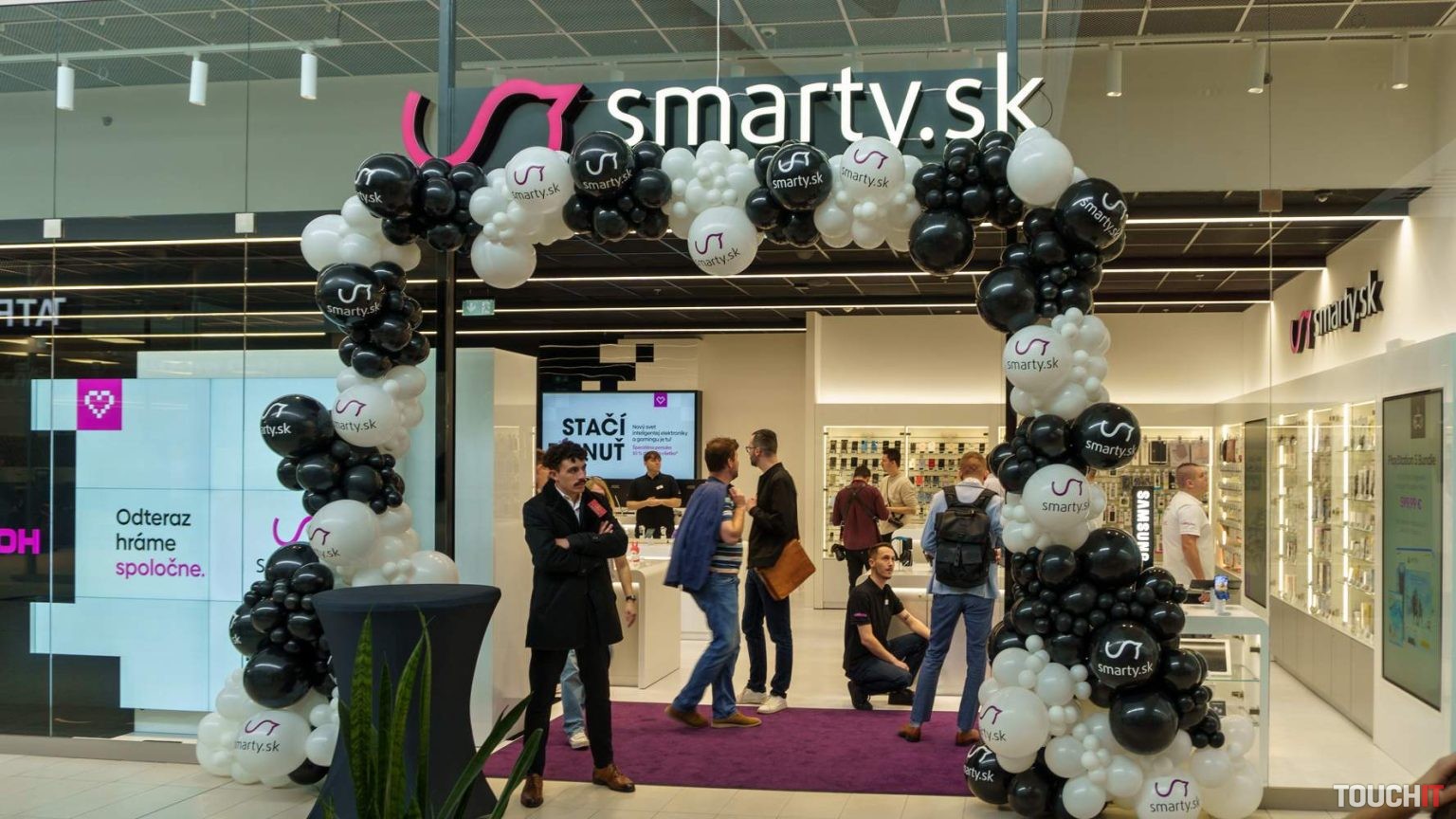 Smarty.sk: Ľudia sa vracajú do predajní a my vieme poradiť. Teraz sú ...