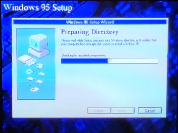 Windows 95: Herná konzola spustila starý systém | TOUCHIT